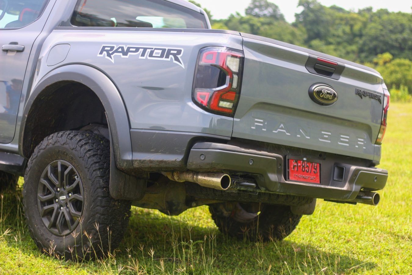 Ford Ranger Raptor 2022 .... นี่สิ เรียล แรพเตอร์ !!! | Ridebuster.com