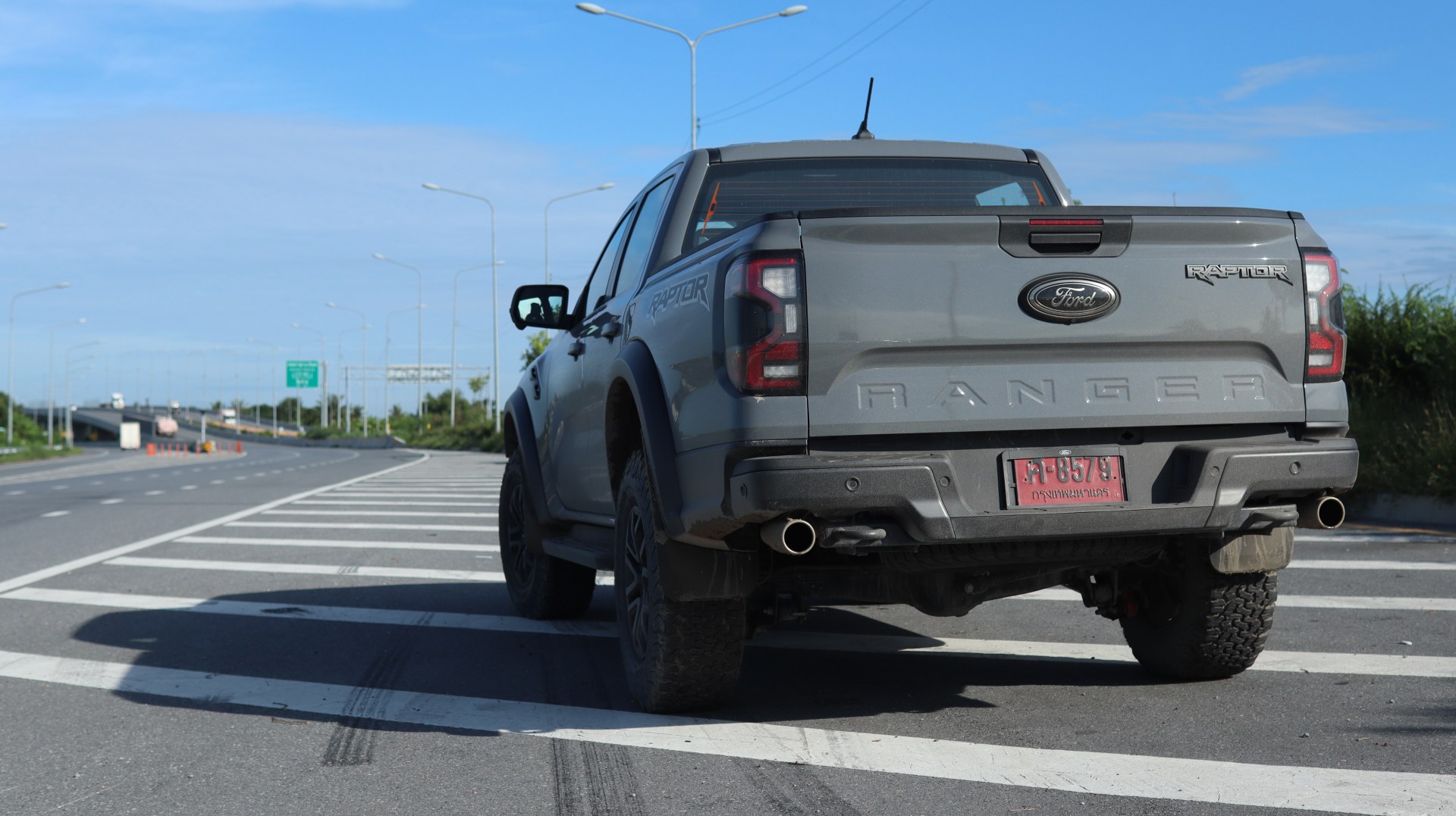 Ford Ranger Raptor V 8 จบข่าว หลัง Bronco V8 ไม่เกิด | Ridebuster.com