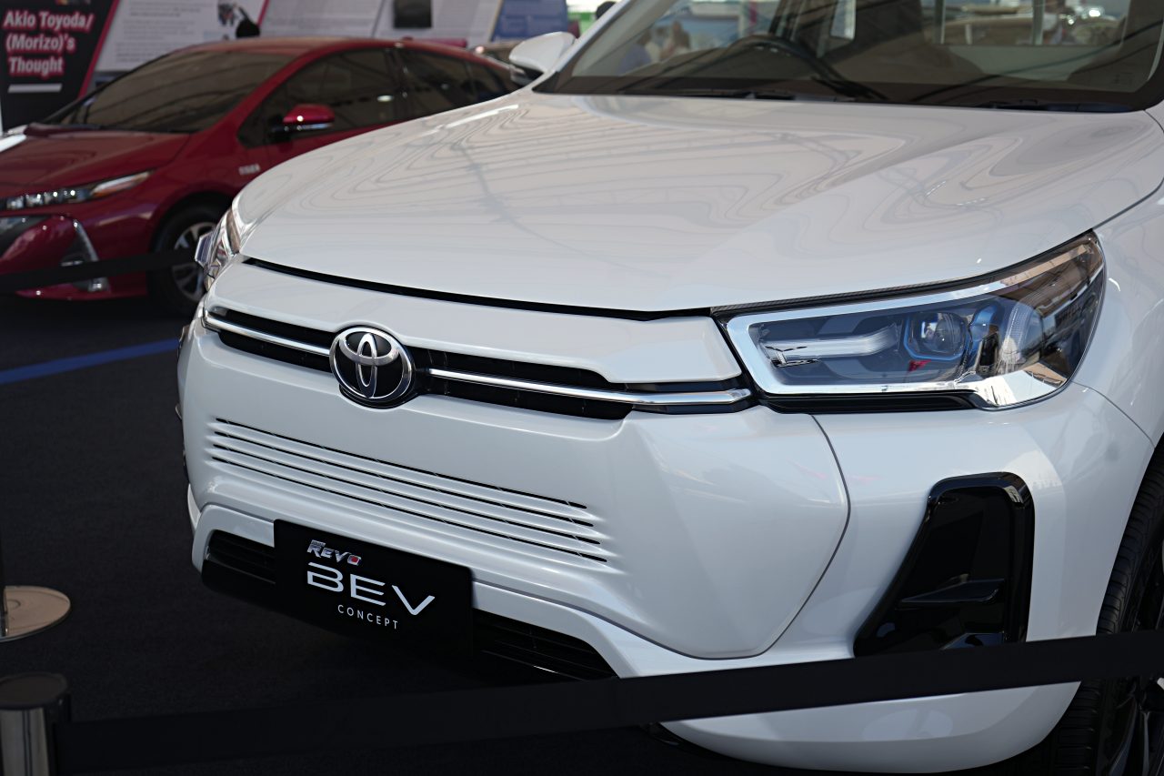 Toyota Revo BEV concept ว่าที่กระบะไฟฟ้า ที่ไทย อาจได้ สัมผัส ...