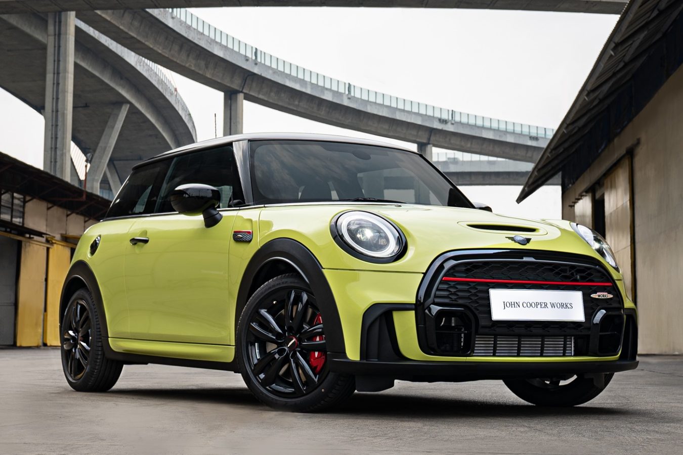 MINI ส่ง 2 รุ่นพิเศษพรีเมียมสไตล์อังกฤษ ลุยงาน Motor Show