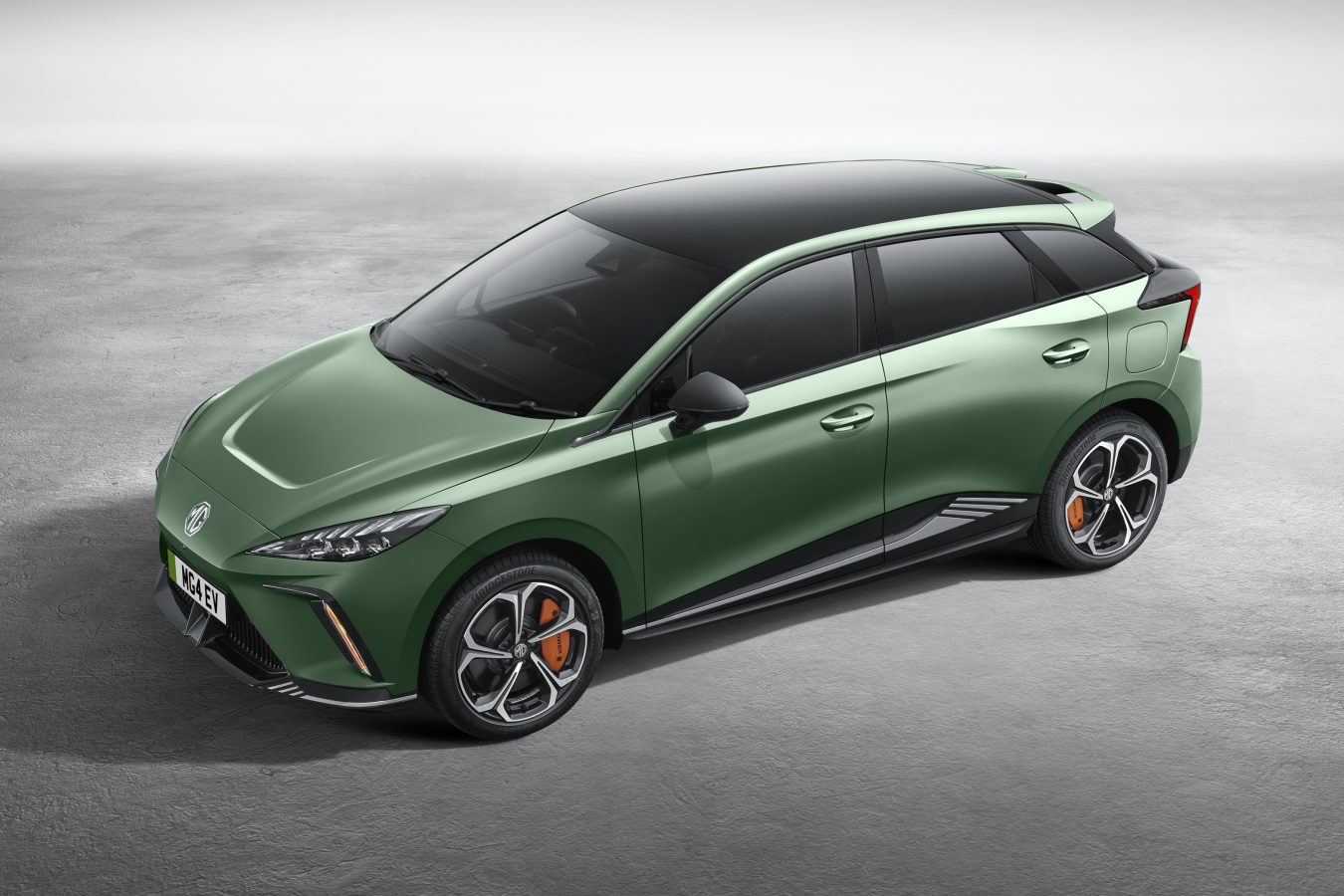 MG4 D 2025 ปรับออพชันใหม่ ใส่สปอยเลอร์หลังจากโรงงาน พร้อมโปรฯดอกเบี้ย 0 ...