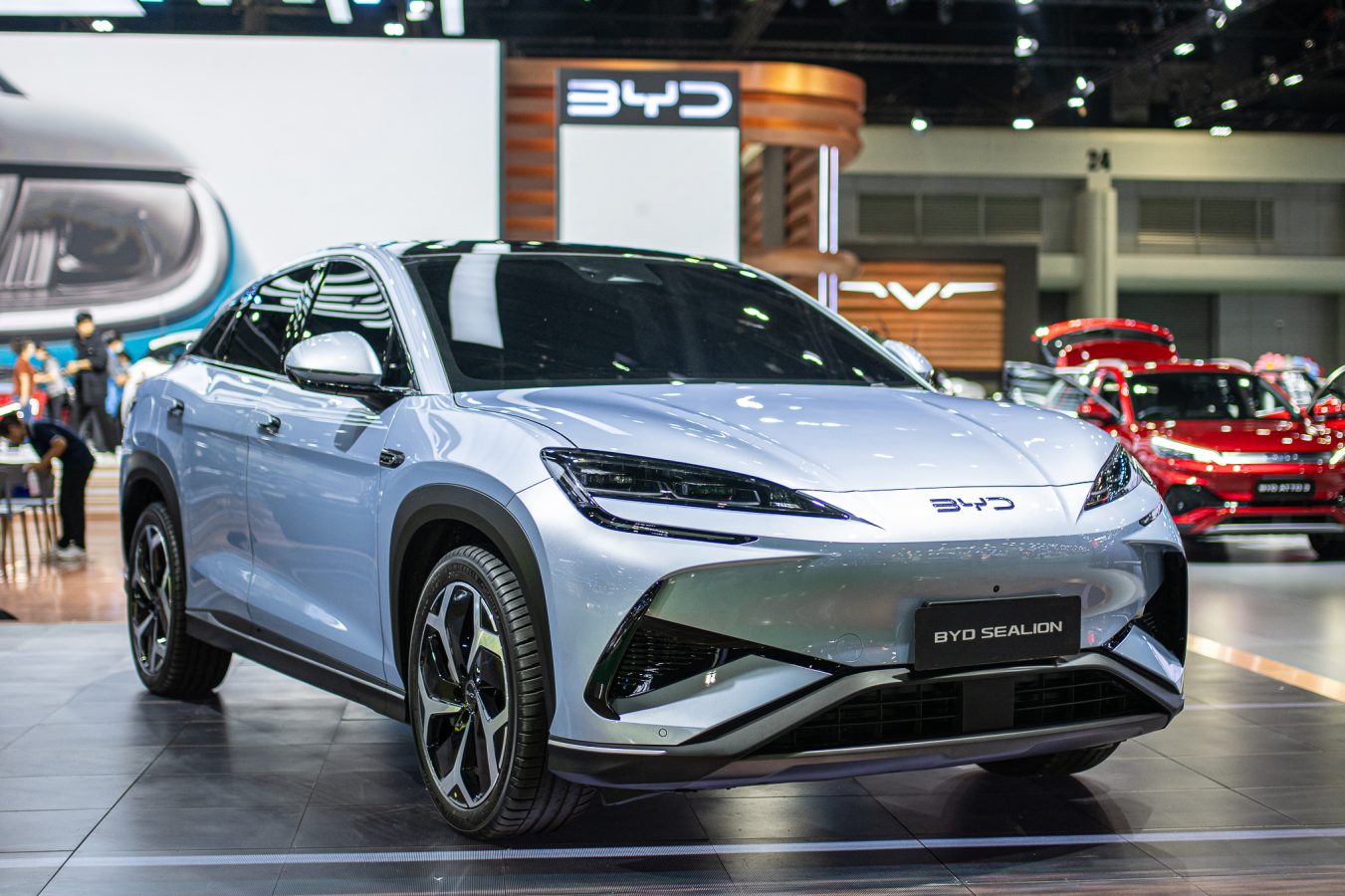 BYD ขายรถยนต์ไฟฟ้าในญี่ปุ่นได้เยอะกว่า Toyota ในปี 2024 | Ridebuster.com