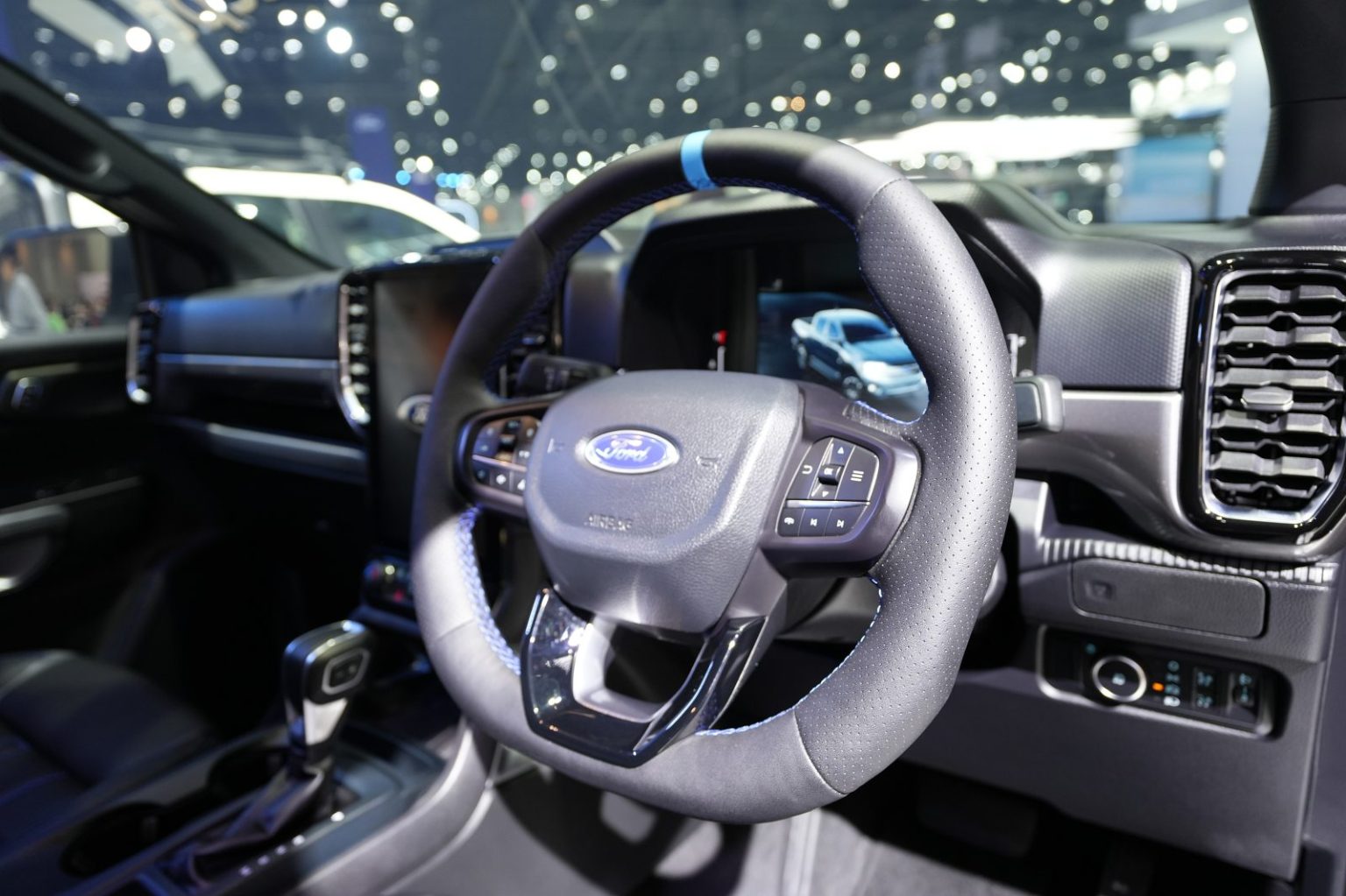 Ford Ranger MSRT Concept เปิดสไตล์กระบะซิ่ง พร้อมขายในอนาคต ...